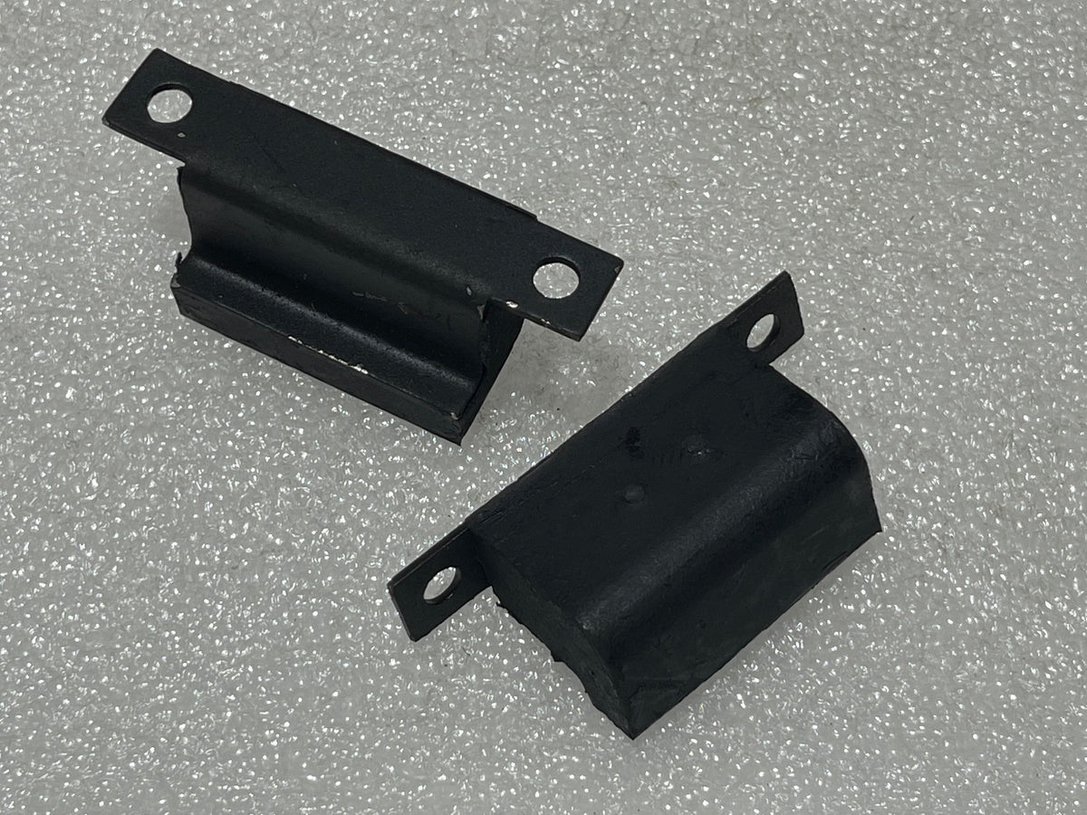 AHA5674 PAIR - BONNET BUFFER SPRITE MIDGET SIDE - INCLUDES DELIVERY ...